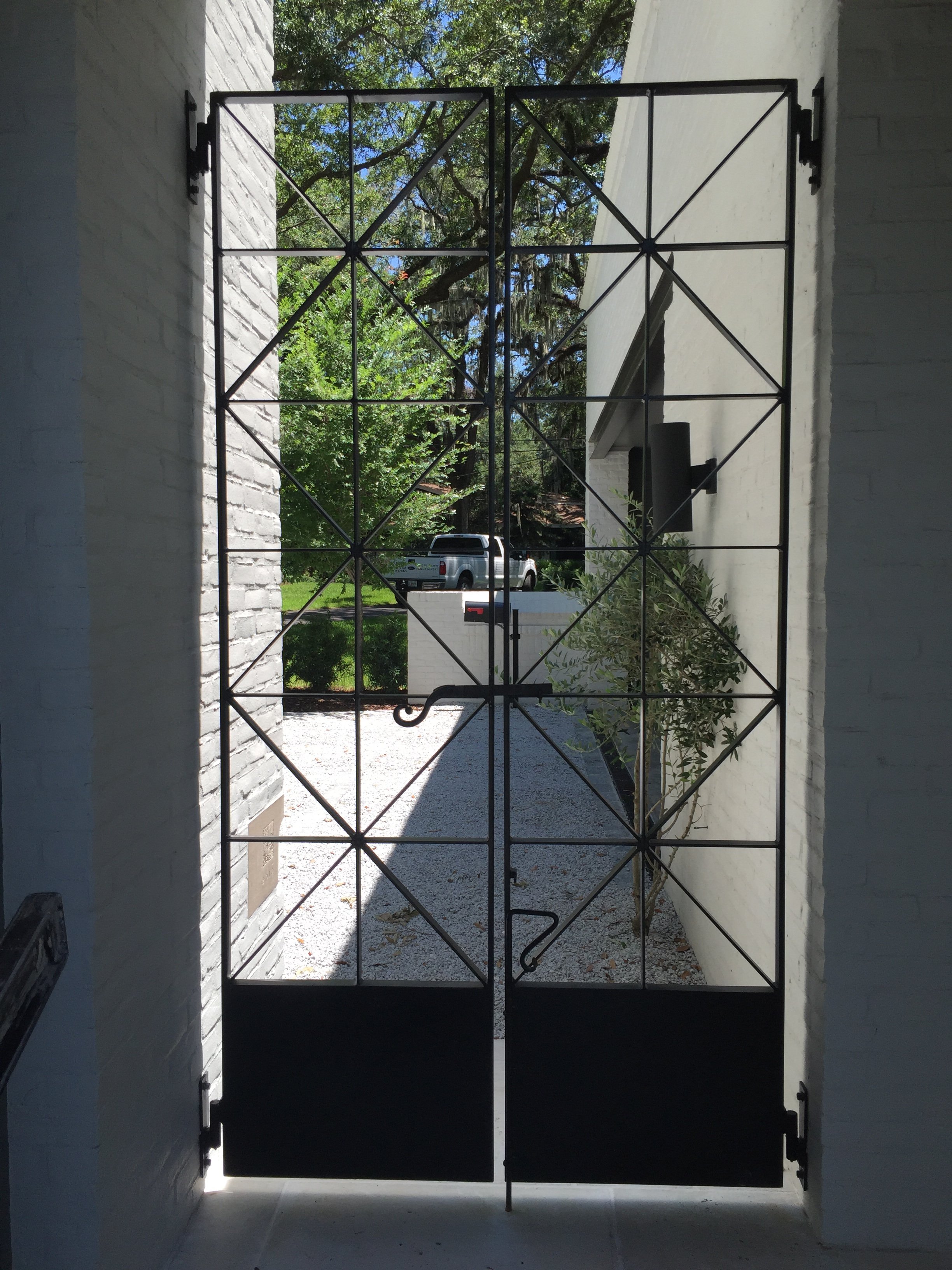 Edwards Ornamental Iron - Photo Gallery - Walkway Gate Photos