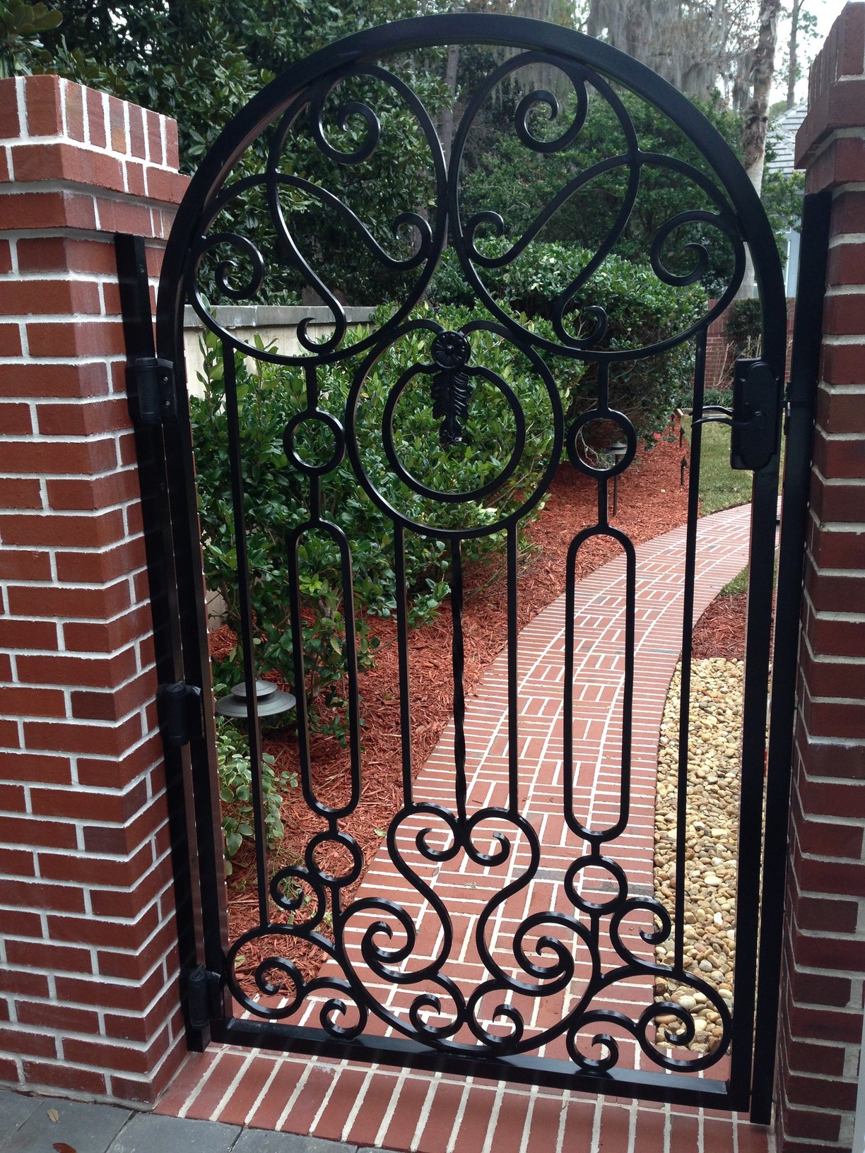 Edwards Ornamental Iron - Photo Gallery - Walkway Gate Photos